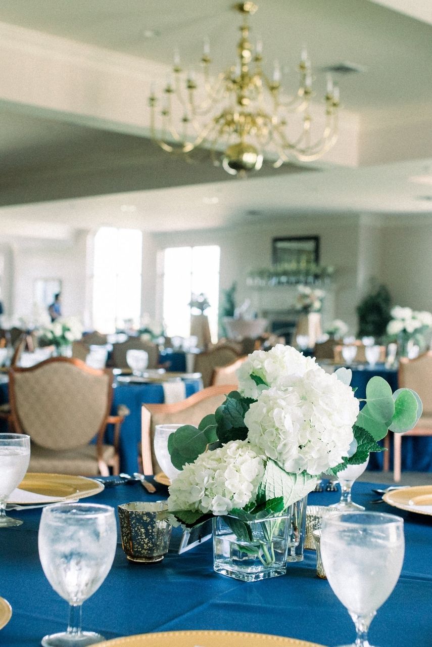 wedding at cambridge golf course club with a basketball coach couple